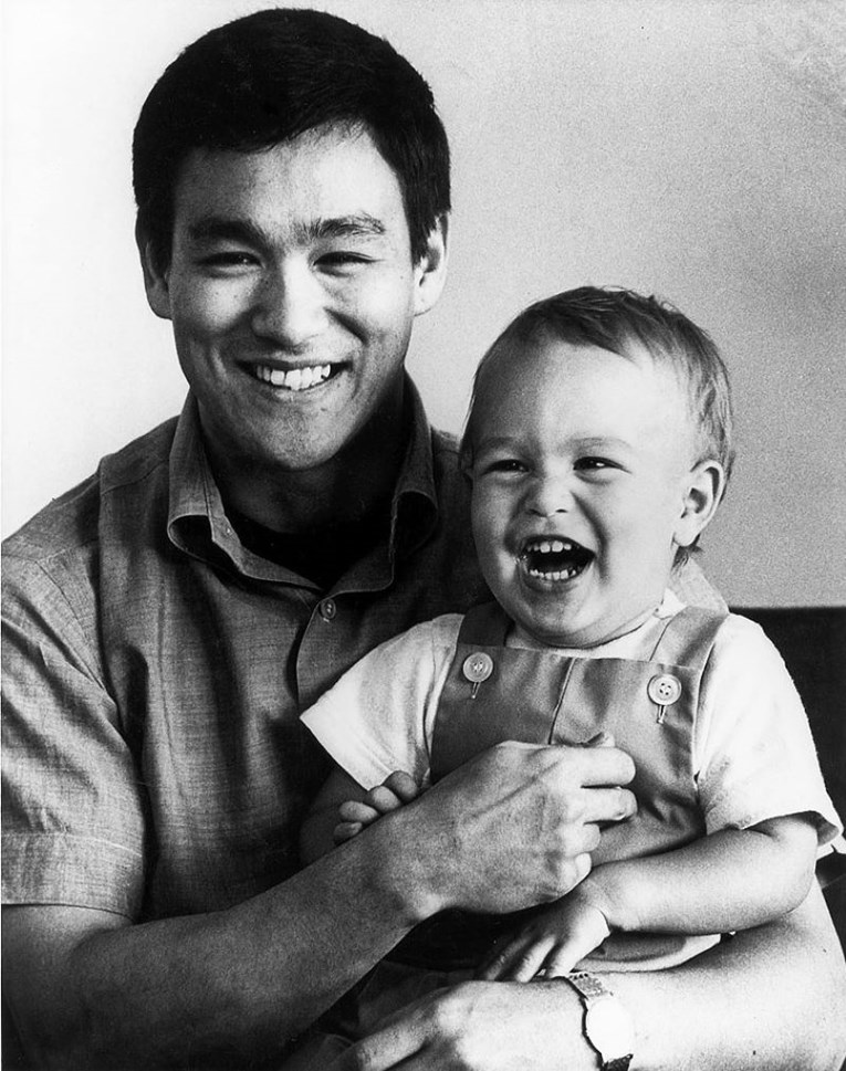 Leganda: Bruce Lee - BosnaInfo