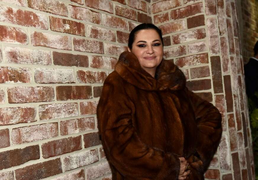 JANA TODOROVIĆ POKREĆE NOVI BIZNIS Propao joj posao sa restoranom na ...
