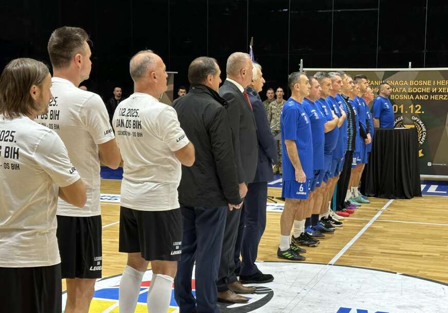 U čast Dana OS BiH: Nogometne legende BiH odigrale revijalnu utakmicu ...