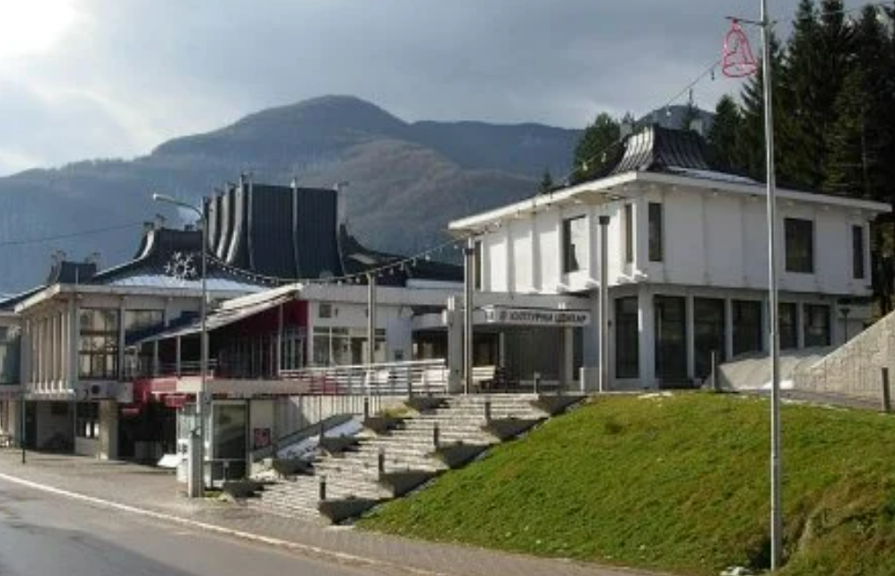 NA DANAŠNJI DAN Otvoren dom ZAVNOBIH-a u Mrkonjić Gradu - BosnaInfo