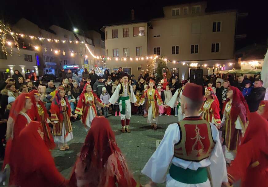 Zimske igre i tradicija u sklopu Zimskog grada Konjic - BosnaInfo