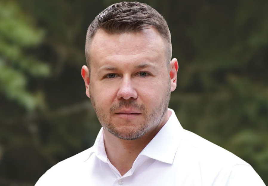 Berin Mušanović: Nema mjesta rasizmu, vjerskoj mržnji i primitivizmu u ...