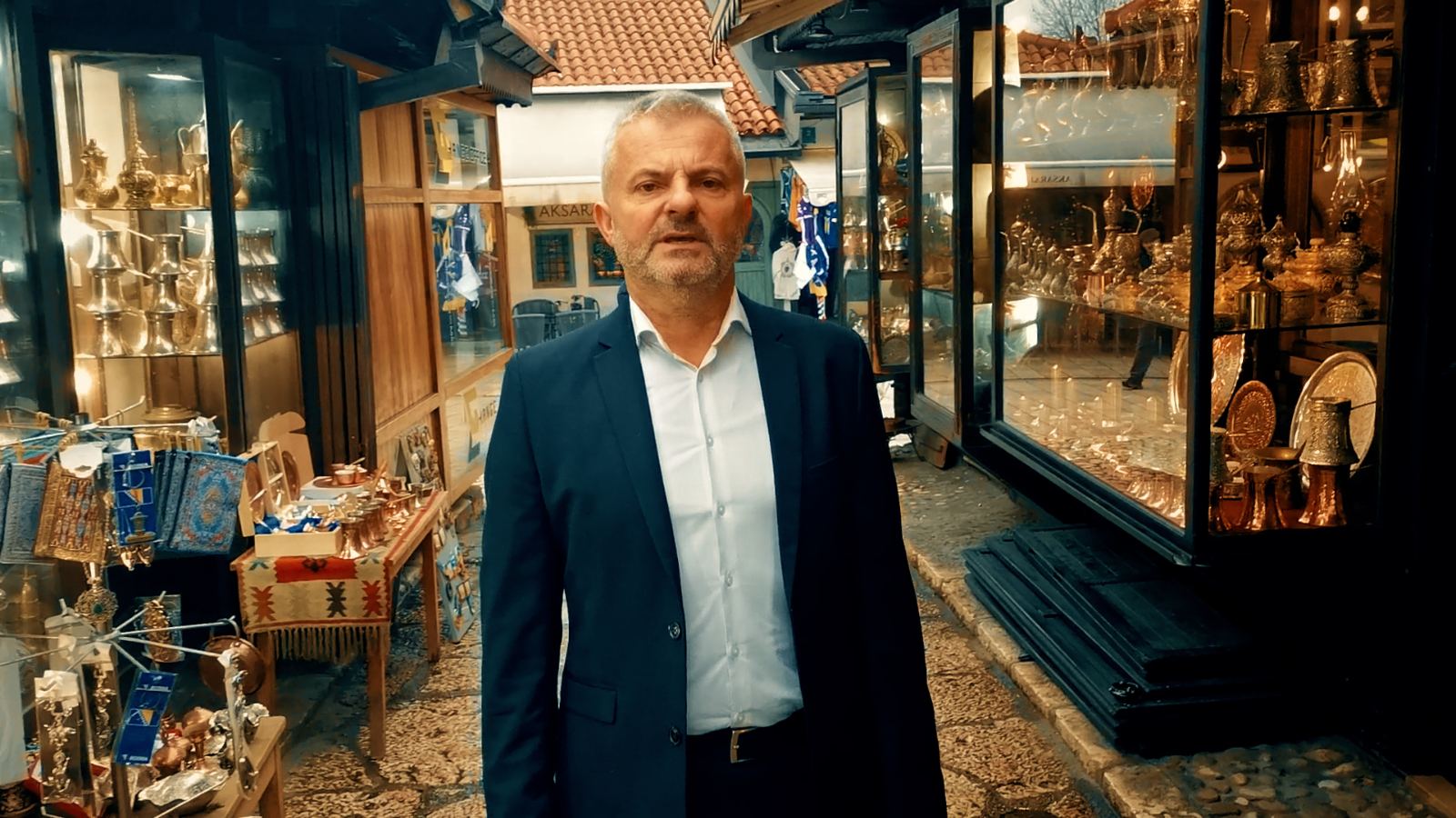 Nevenko Neno Tešić snimio video-spot za pjesmu PUSTI JE SRCE - BosnaInfo