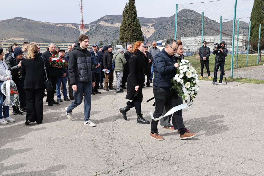 FOTO Obilježena 32. godišnjica zatvaranja logora 'Heliodrom' - BosnaInfo