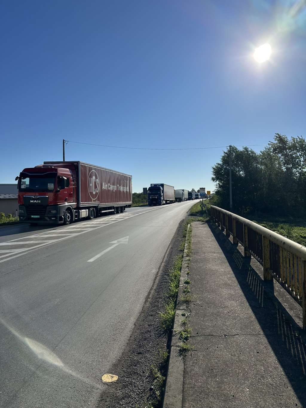 Prijevoznici najavili nove proteste za 23. marta zbog teške situacije u ...